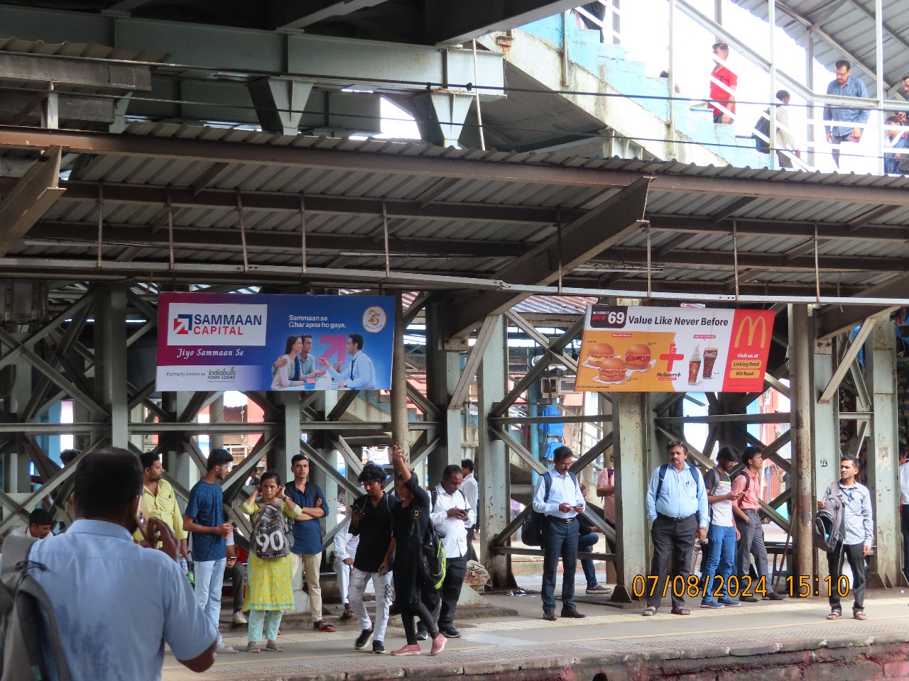 Railway Station Board Advertising in Mumbai | Crown Media